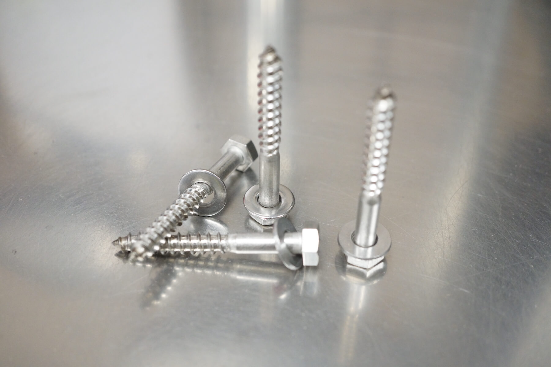 Righton Fasteners | Home